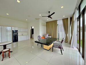 3 STOREY FREEHOLD BUNGALOW CORNER RENOVATED GATED & GUARDED TWIN PALMS SUNGAI LONG for Sale @RM2 ...