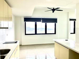 Affordable luxurious condo Encorp Strand Residences Kota Damansara for ...