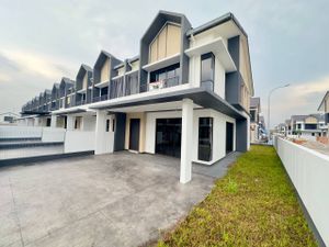 (Freehold, End Lot) Double Storey Terrace @ Bandar Bukit Raja Klang ...