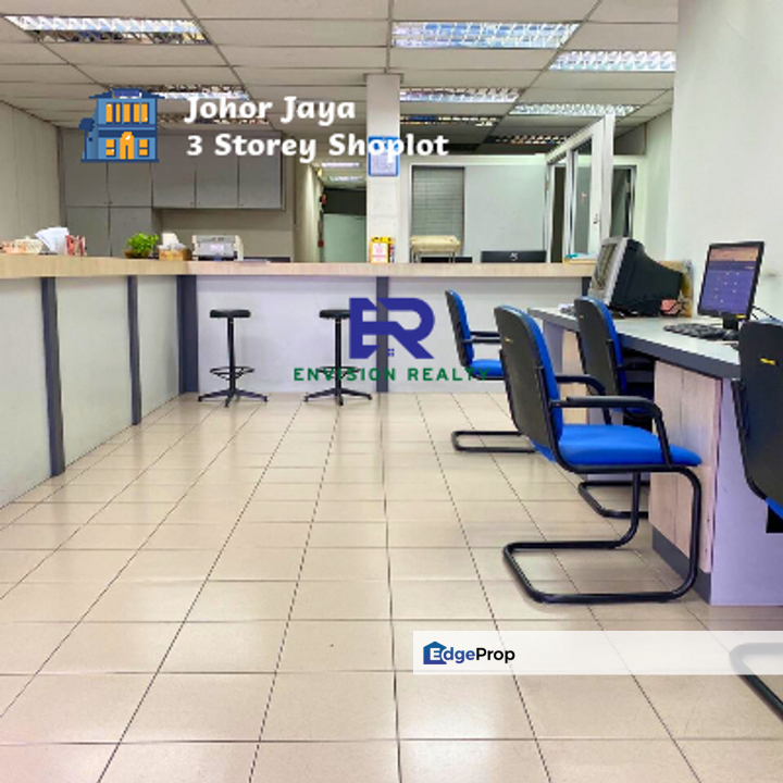 3 Storey Shoplot Taman Johor Jaya For Rent. for Rental @RM4,200 By ...
