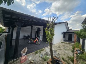 [RENOVATED & NEWLY REFURBISHED🔥] SEMI-D Single Storey Taman Desa Surada ...