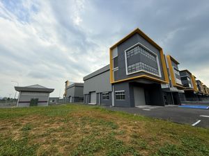 2 1/2 STOREY FACTORY,WAREHOUSE, BRAND NEW, NEXT TO TOLL for Rental ...