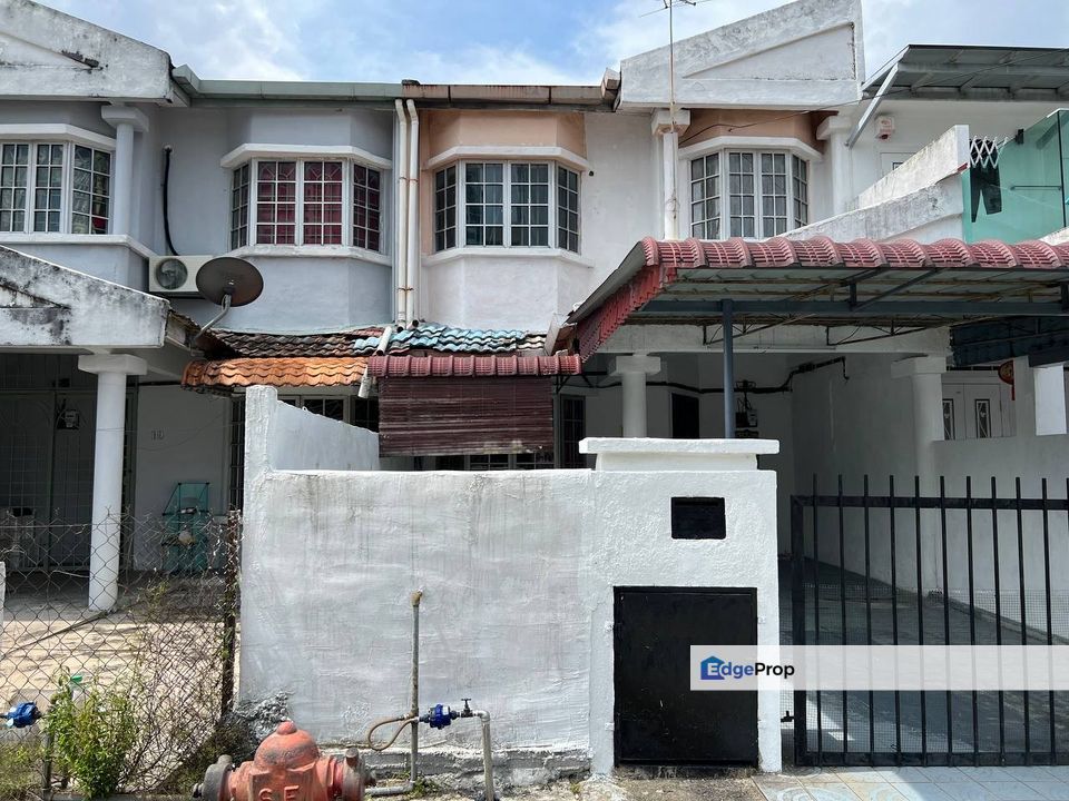 [BELOW MARKET VALUE]Double Storey Taman Subang Permai USJ1 Subang Jaya ...