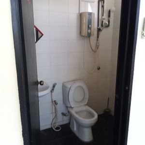 DIAMOND REGENCY CONDOMINIUM for Sale @RM480,000 By ALJEFFRI | EdgeProp.my