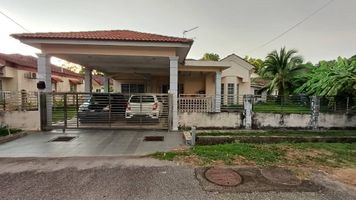 SINGLE STOREY SEMI D HOUSE PANTAI SEPANG PUTRA SG PELEK FOR SALE for ...