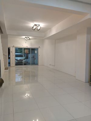 Double Storey Casa Green Cybersouth Cyberjaya for Rental @RM1,850 By INUL MHD ZAIN | EdgeProp.my