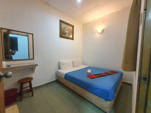 2 storey Budget Hotel Chow Kit KL Kuala Lumpur Freehold,Face Main Road ...