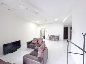 Cyberia Crescent 1, Cyberjaya Murah,2park, Freehold,Face Swimming Pool ...