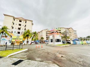 Tiara Beach Resort Apartment for Sale @RM139,000 By HANA | EdgeProp.my