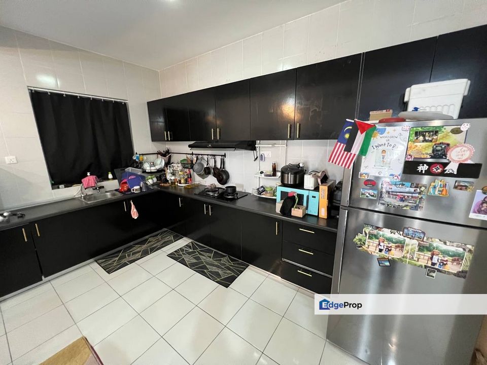 Below Market Value, Low Floor, Strata Ready, Partial Furnished ...