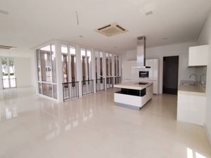 🏡 Emerald Bay @ Puteri Harbour 🏡 / 3 Storey Terrace House / End Corner ...