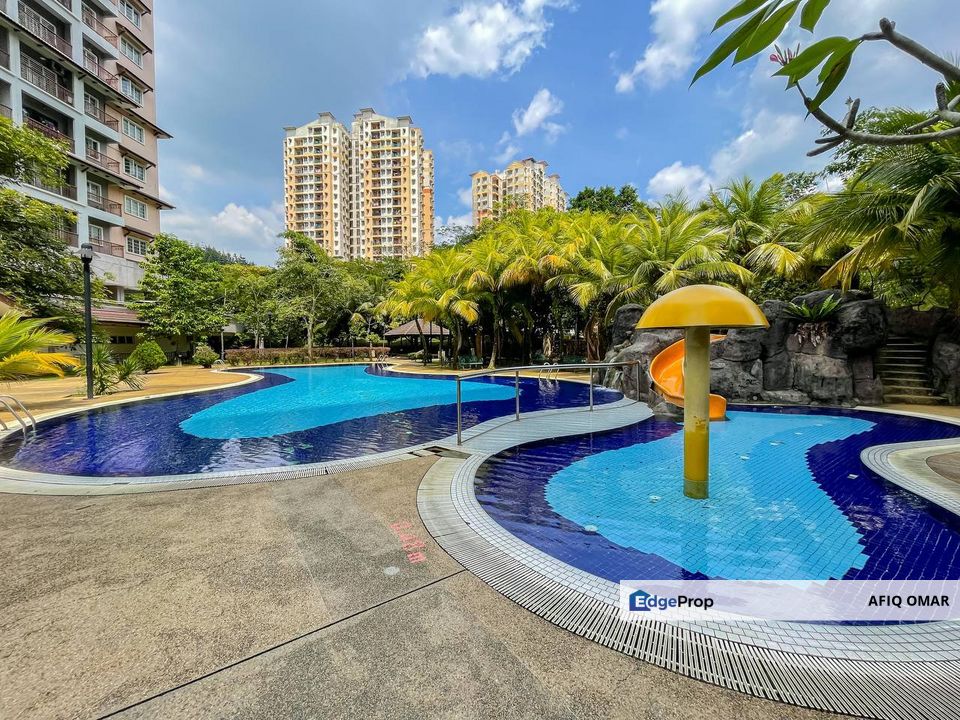 mid level good unit Saujana Aster Condominium Presint 11 Putrajaya for ...