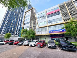 IOI Rio City Bandar Puteri Puchong Corner Office for Rent size 2570sqft ...