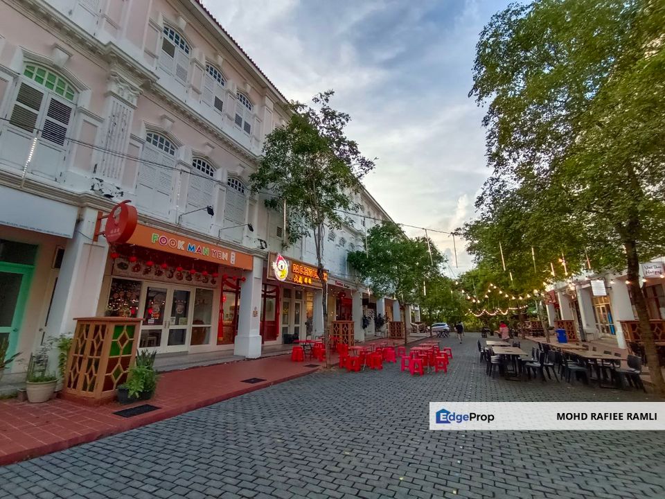 Great Location 3 Storey Shop Lot Taman Kota Laksamana Melaka for Sale ...