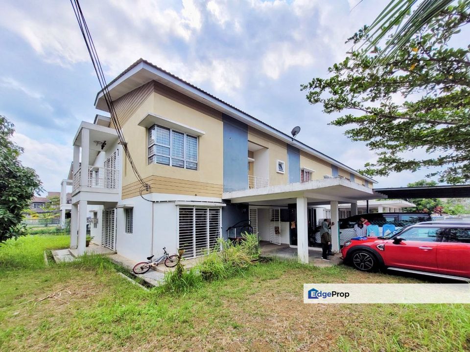 FREEHOLD CORNER UNIT, Teres Dua Tingkat Taman Timur Bandar Enstek Nilai ...