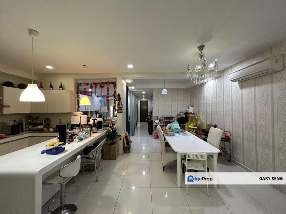 Lake Edge Puchong Fully Renovated & Extended 2.5 Storey Superlink House ...