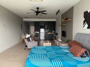 Fully Furnished Studio Unit with Balcony @ Empire City PJ Damansara ...