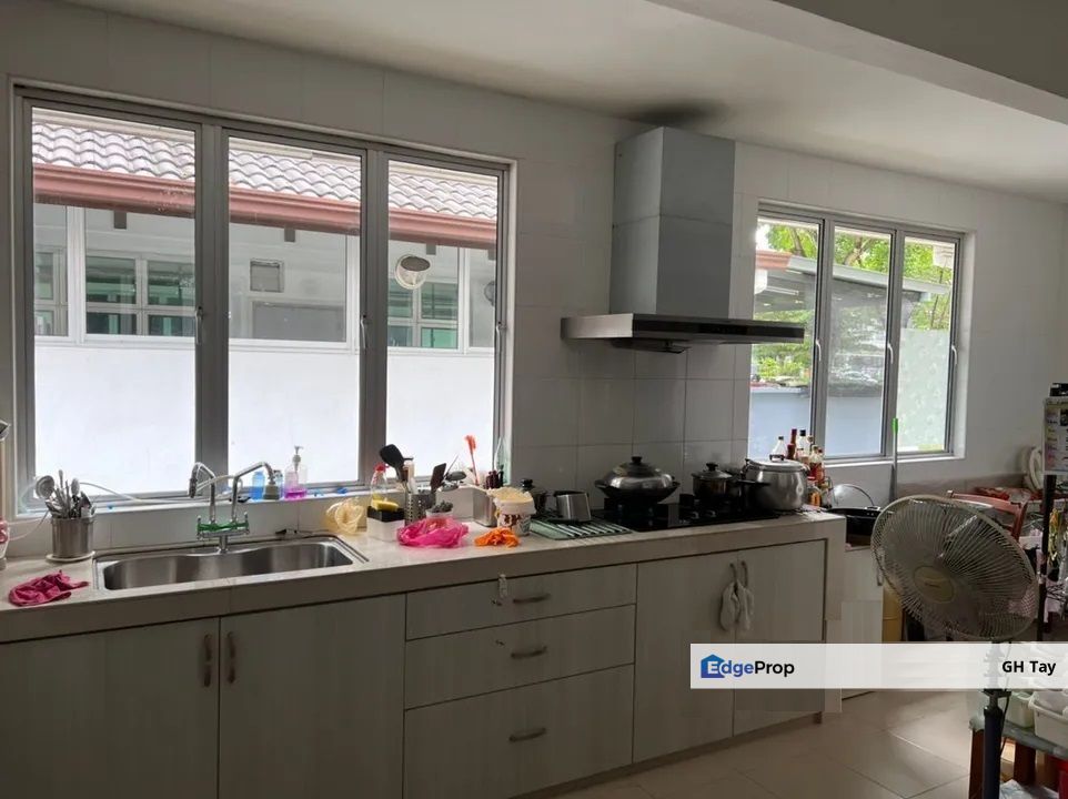 2 Storey End Lot/Corner House Indah Residences Kota Kemuning Utama Shah ...