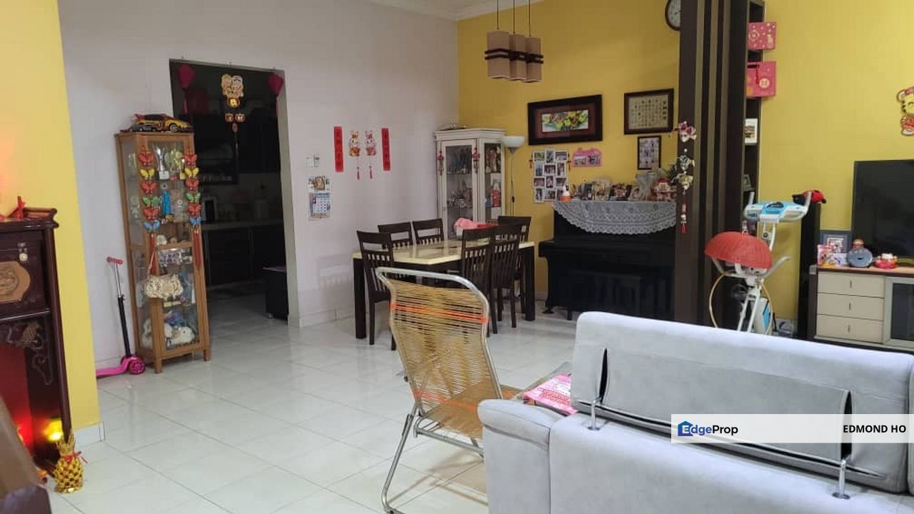 Double storey link house for sale at Kemuning Bayu Kemuning Utama Kota ...