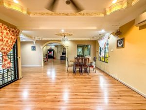 Taman Banting Baru 2 Storey (RENOVATED+FACING OPEN) Banting For Sale ...