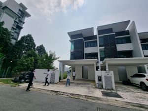 4 Storey Terrace Villa Cristal Serin Residence for Sale @RM1,100,000 By ...