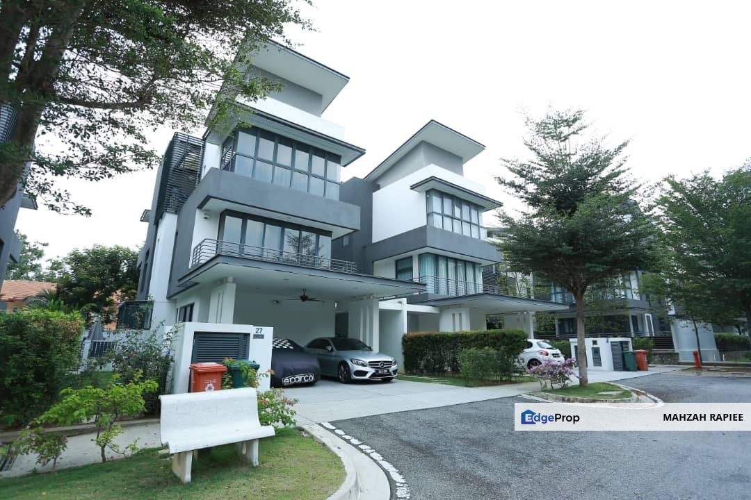 3 STOREY TWIN VILLA SERA WITH PRIVATE SWIMMING POOL PRESINT 8 PUTRAJAYA ...