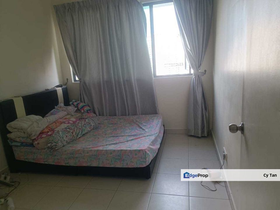 One Foresta Condo at Bayan Lepas nearly Fully Furnished with Lower ...