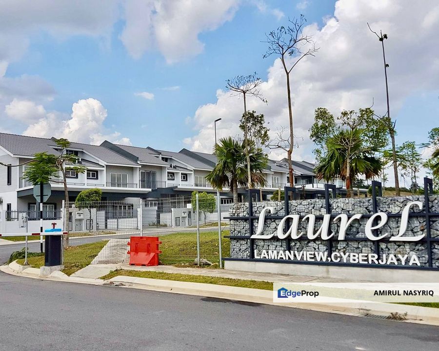 BEST DEAL FREEHOLD 2 Storey Terrace Laurel Laman View Cyber 10 ...