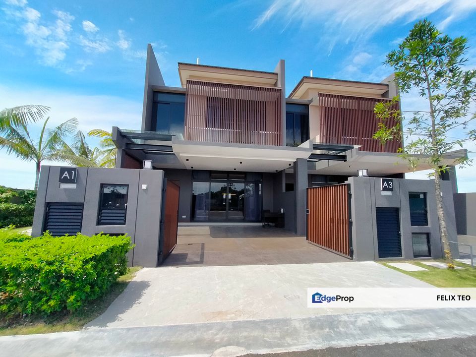 NEW Project Iskandar Puteri 2 storey SuperLink for Sale @RM1 By FELIX ...