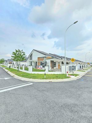 Iconia Garden Residence 1-Storey Corner For Sale for Sale @RM860,000 By ...