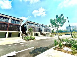 3 Storey Terrace Semi D (Phase 2) The Mulia Residence, Cyberjaya for ...