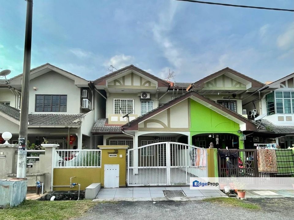 Terrace Double Storey Bandar Kinrara 5,Puchong for Sale @RM750,000 By AQIL KAMAL | EdgeProp.my