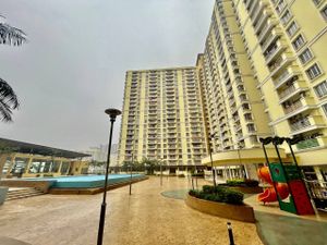 Biggest Unit & 1 Covered Parking | PV12 Platinum Lake Condo Danau Kota ...