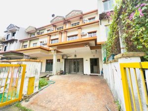 2.5 STOREY TERRACE LAKE VISTA TAMAN TASIK PRIMA PUCHONG for Sale @RM580,000 By LYNN | EdgeProp.my