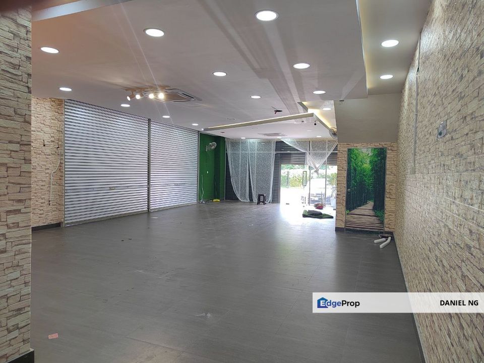 3 Storey Shop cahaya Kota puteri for Rental @RM5,000 By DANIEL NG ...