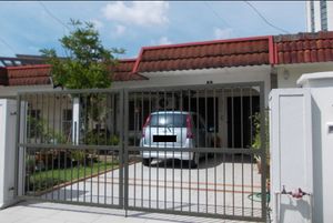 Taman Harmonium Utaman Labu, Facing field view for Sale @RM330,000 By ...