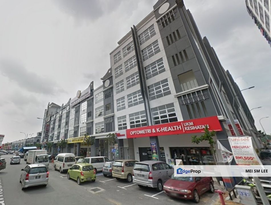 End Lot 2nd Floor Shop Office @ MKH Avenue Kajang Near Metro Point Complex, Kajang for Rental ...