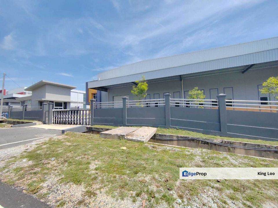 Corner Detached Factory Warehouse Tanjung Malim Proton City for Rental ...