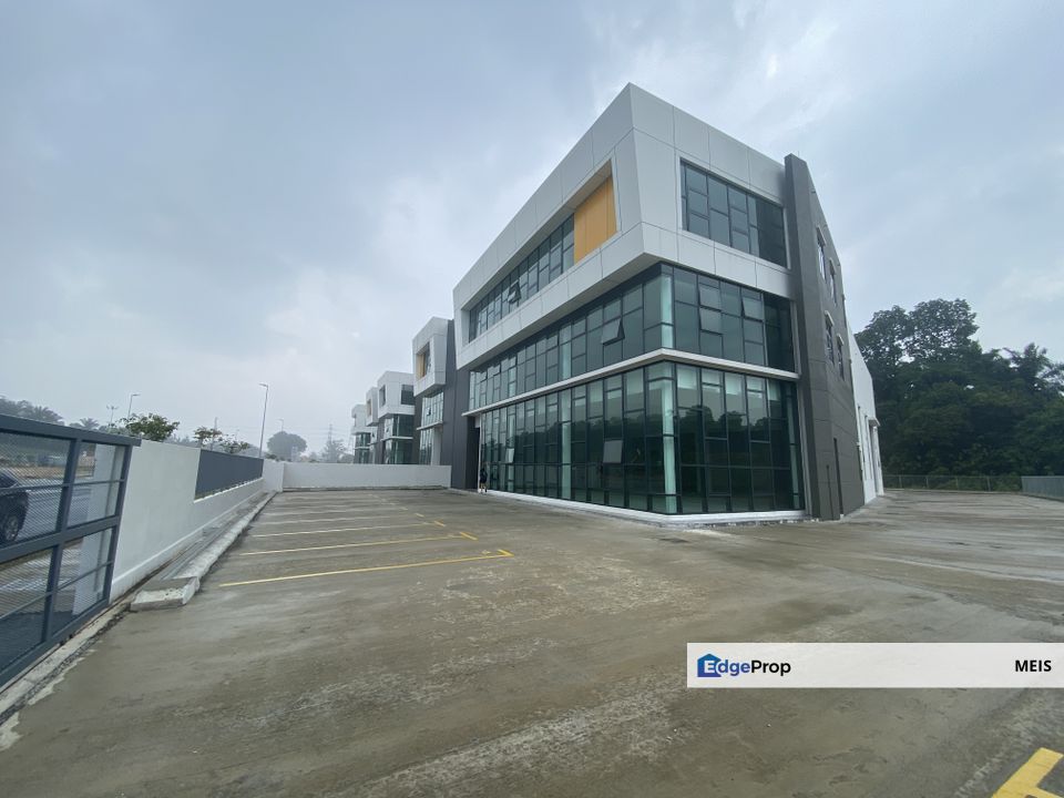 Newly Completed 3 Storey Semi-D Factory at Rawang for Sale @RM915,000 ...