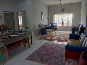 Corner Unit Casa Venicia Greenview Tower Bukit Idaman Selayang for Sale @RM270,000 By HARIS ...