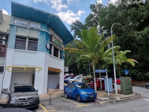 CORNER LOT Renovated 2 Storey Shop Office, Wangsa Delima Seksyen 5 ...