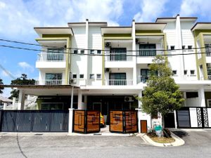 [RENOVATED] 2.5 Storey Terrace Taman Sentosa Impian, Sg Merab, Kajang ...