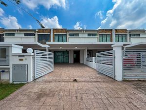 Good Condition Double Storey Terrace Ceria Residences Cyberjaya for ...