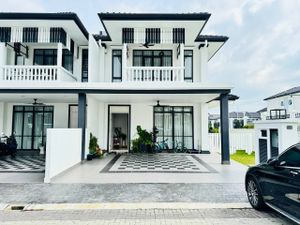 End Lot Renovated Double Storey Terrace Mellowood Eco Majestic for Sale ...