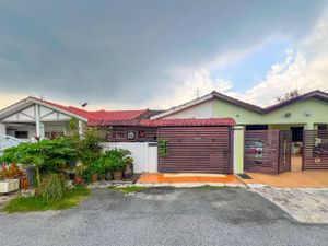 RENOVATED BELOW MARKET Single Storey Terrace PJS 7 Bandar Sunway for ...
