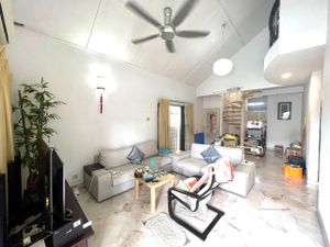 Corner Lot in USJ 3 Subang Jaya 1.5 Storey House For Sale Freehold with ...