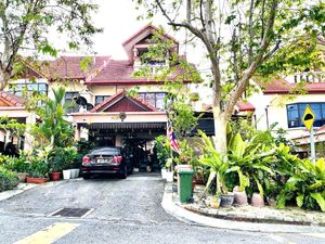 Freehold 2.5 Storey Semi D Presint 16 Putrajaya End Unit Renovated for ...