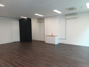 Soho Suites KLCC Office Unit For Rent for Rental @RM2,600 By KEVIN CHEN ...