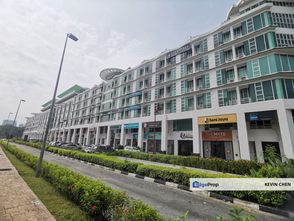 10 Boulevard Petaling Jaya Office Unit For Rent for Rental @RM3,000 By ...