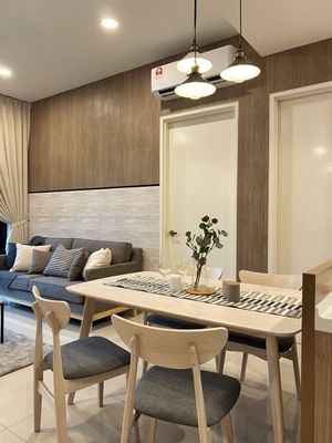 Brand new, Nice Interior, Fully furnised @ Parque Residence for Sale ...